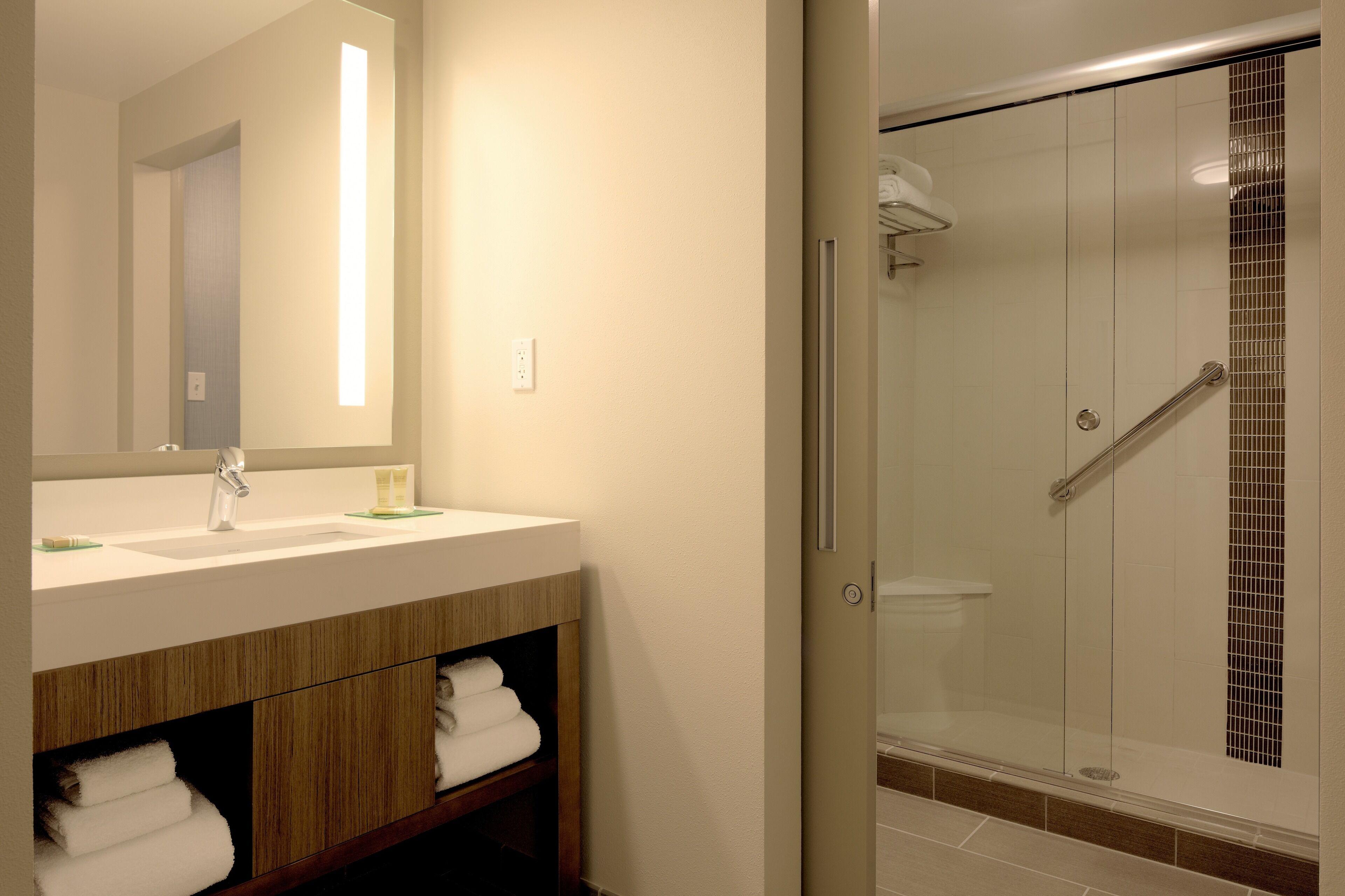 HYATT PLACE AT THE HOLLYWOOD CASINO PITTSBURGH SOUTH WASHINGTON ...